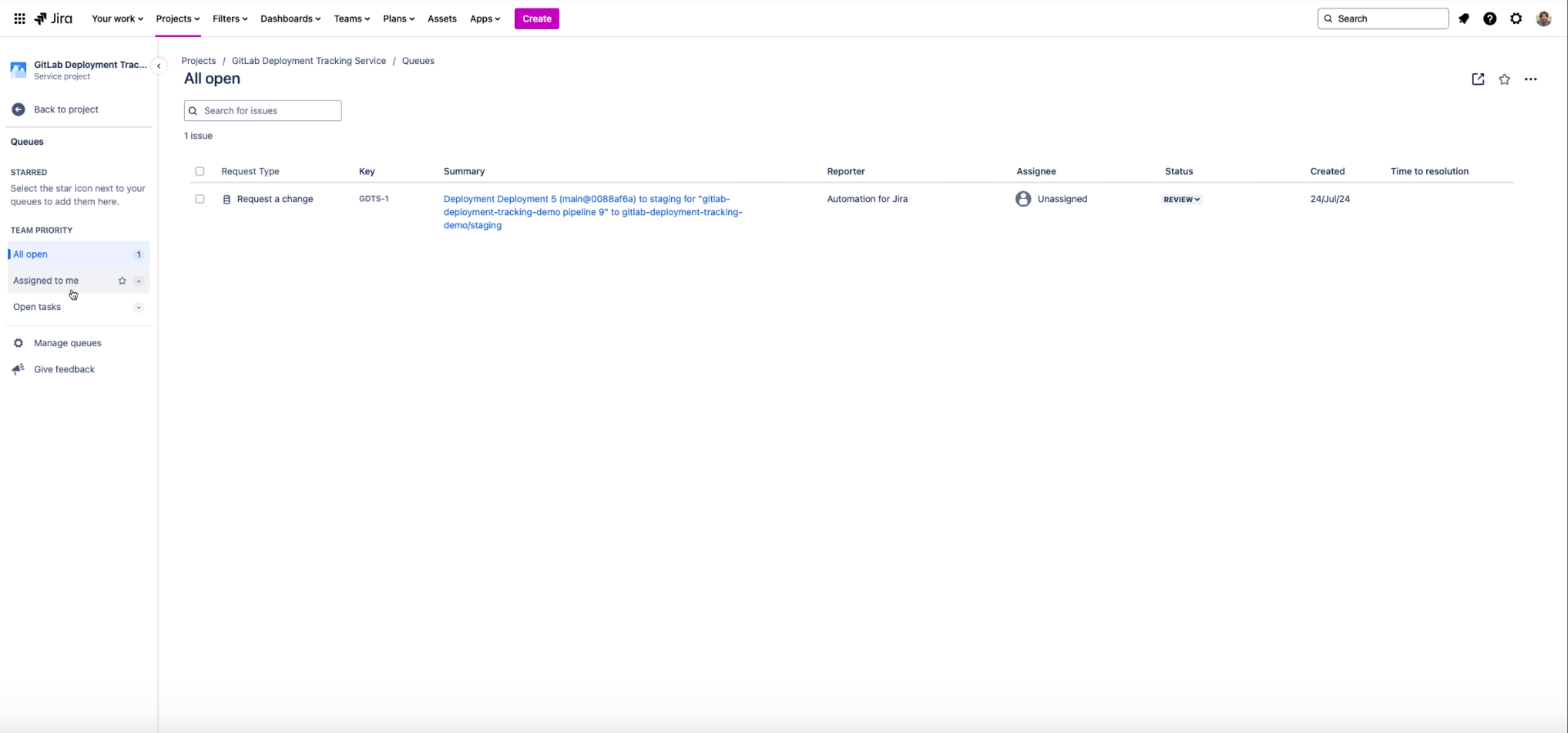Automatically track changes from GitLab in Jira Service Management